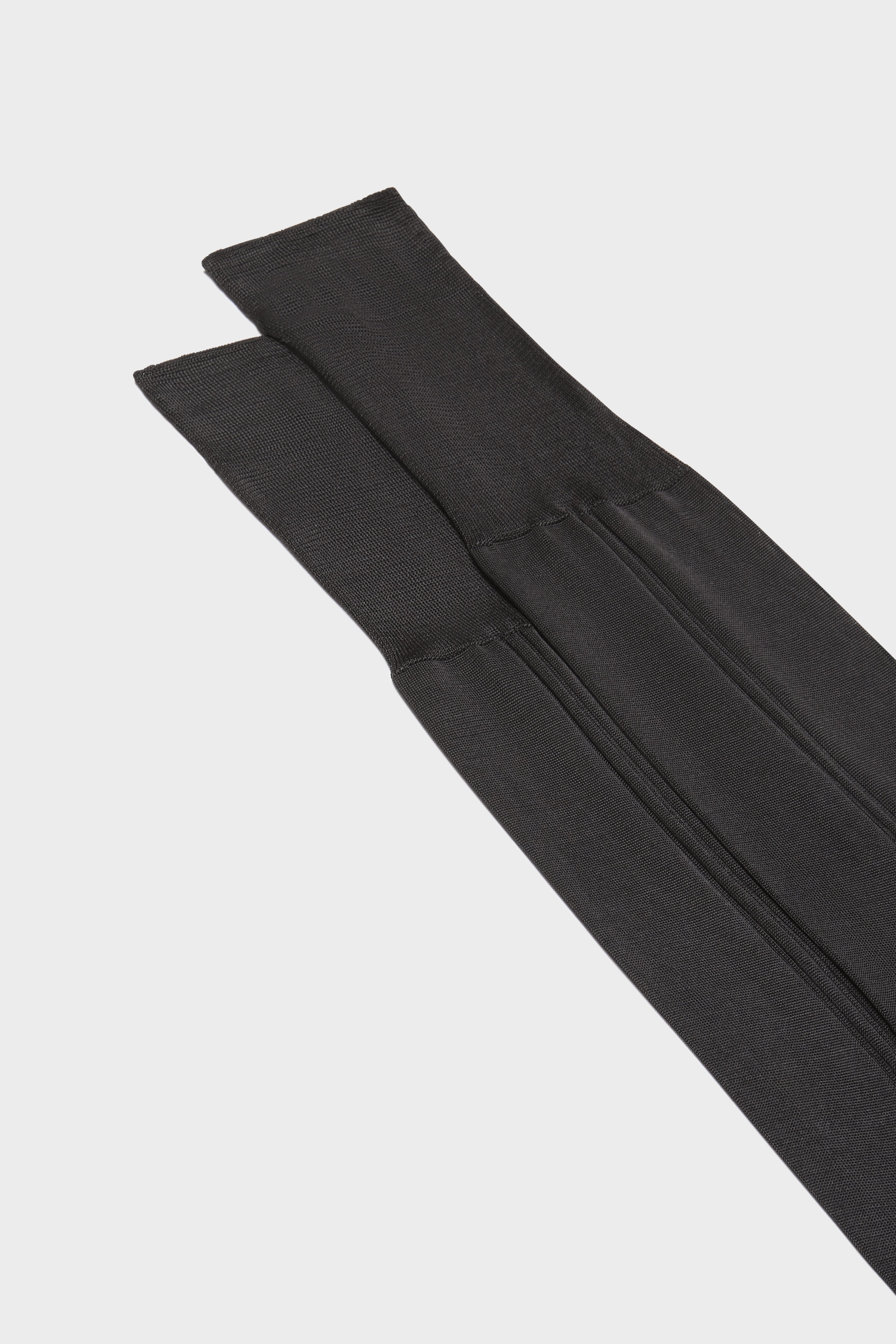 BRESCIANI - men's socks: Celio style. Pure silk. Charcoal – Bresciani Shop